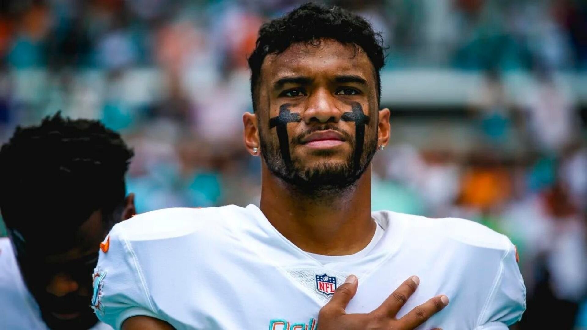 Tua Tagovailoa's Girlfriend – What Is The Relationship Status Of The ...